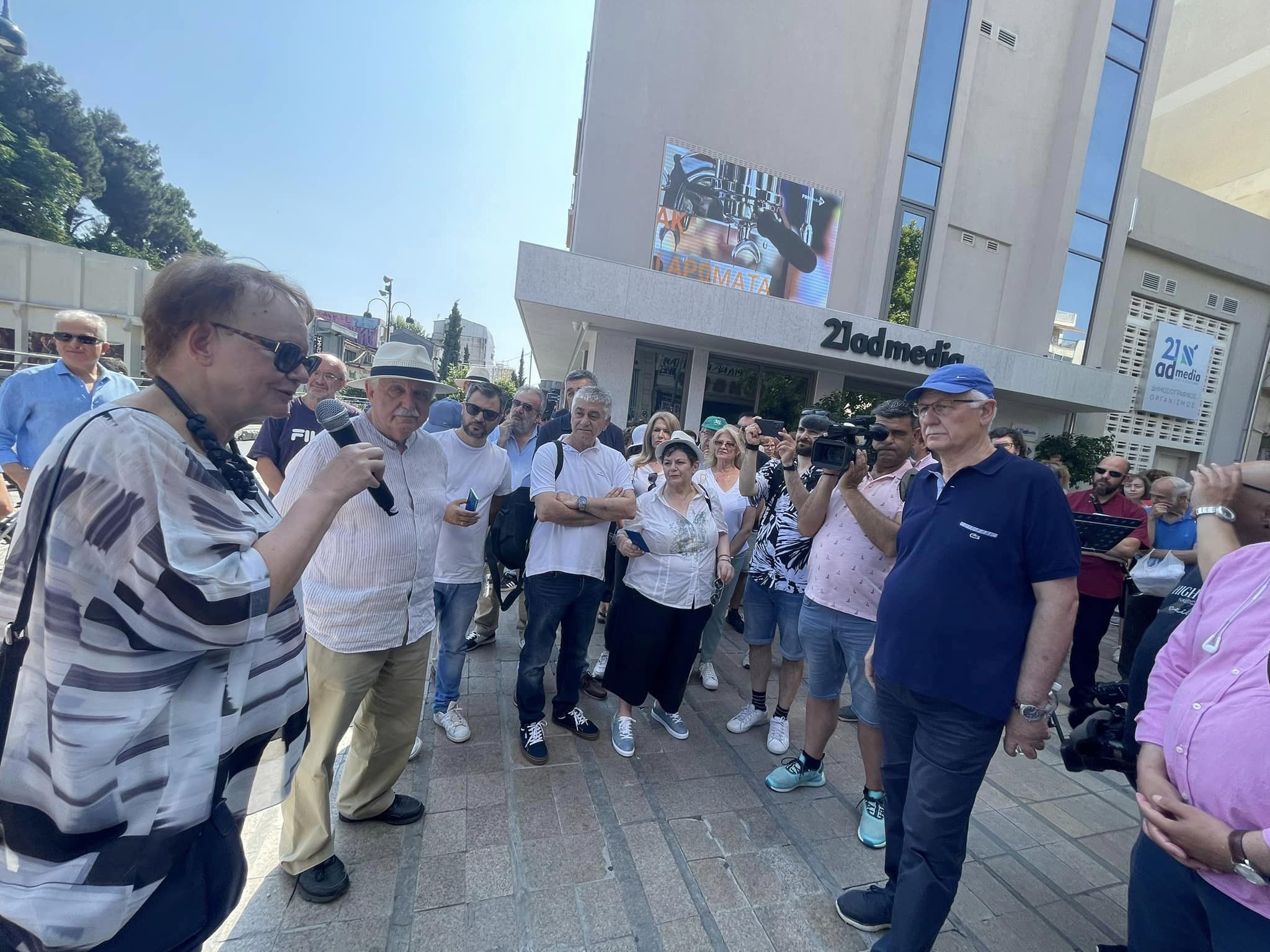 Καλογιάννης: Μέχρι τις 20 Αυγούστου θα έχουν γκρεμιστεί τα πρώτα κτήρια ...