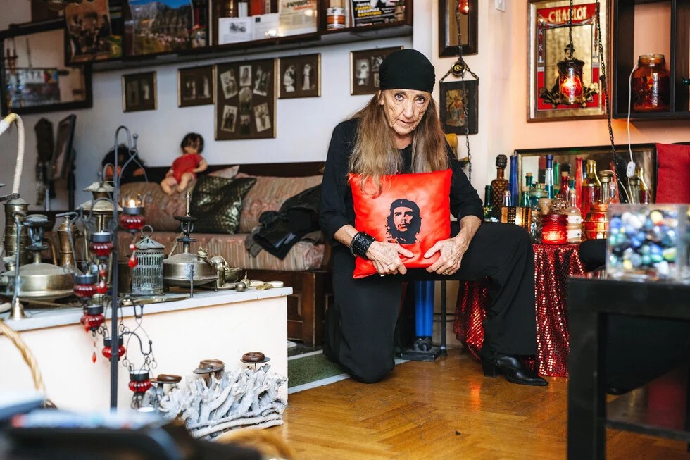 «Εφυγε» από τη ζωή η θρυλική τραγουδίστρια Γιώτα Γιάννα - Το ...