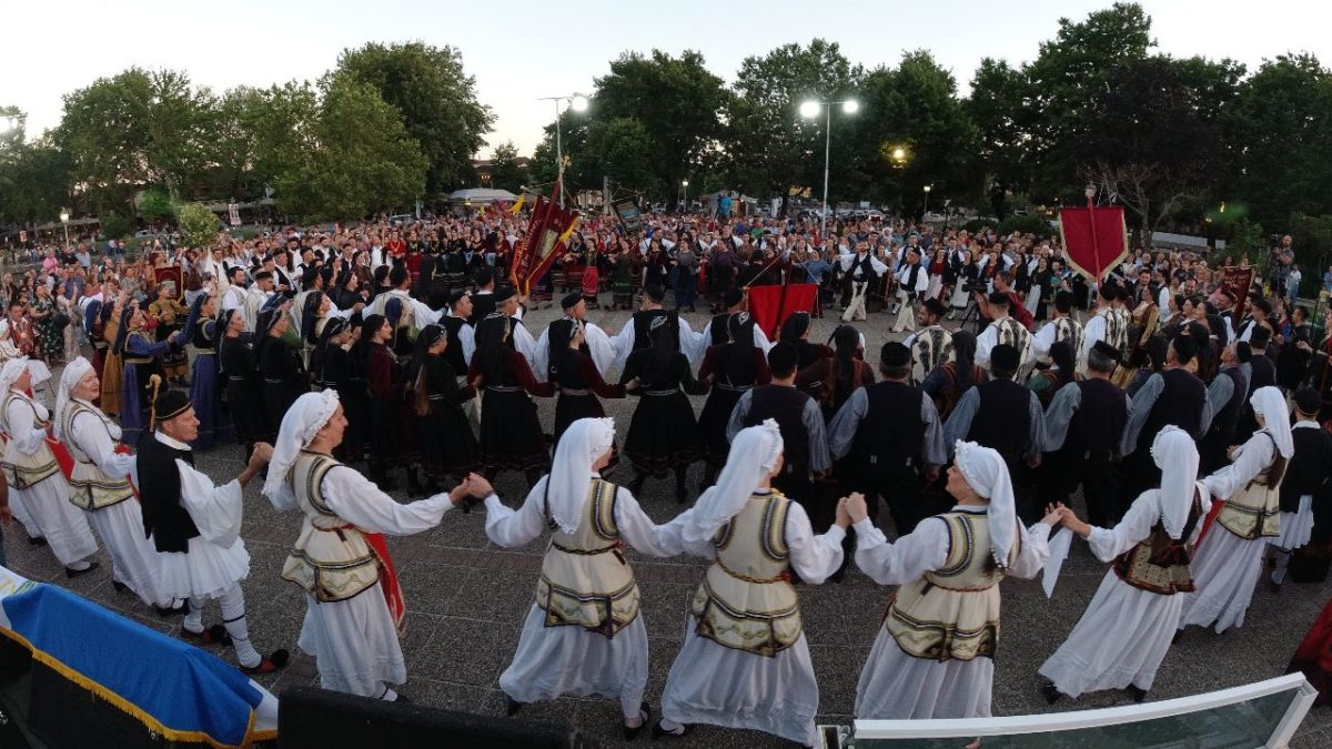 37ο Αντάμωμα Βλάχων: Με επιτυχία ολοκληρώθηκε το τριήμερο εκδηλώσεων ...