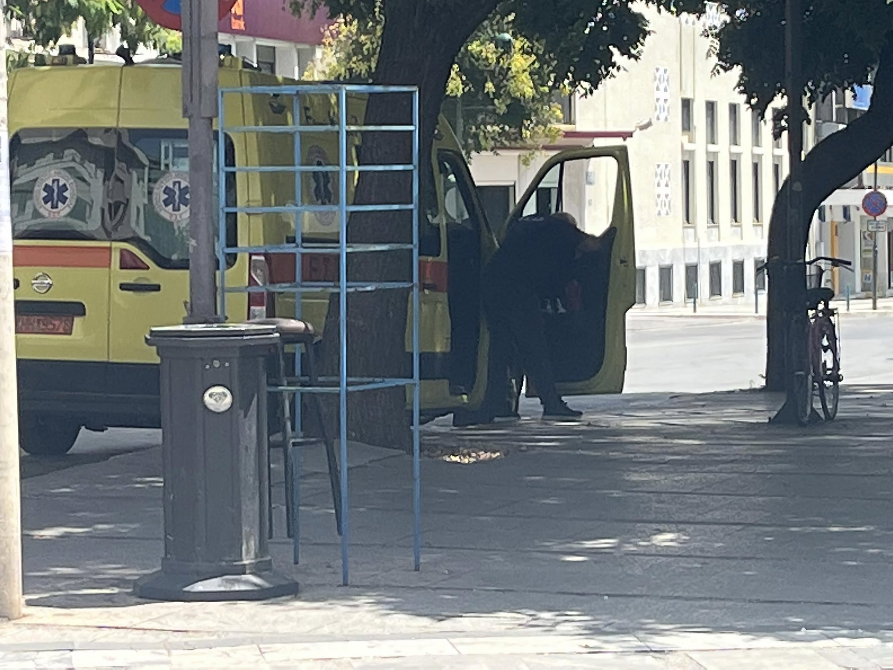 Πόλη - φάντασμα η Λάρισα σήμερα Κυριακή: Έρημη σαν την... έρημο ...
