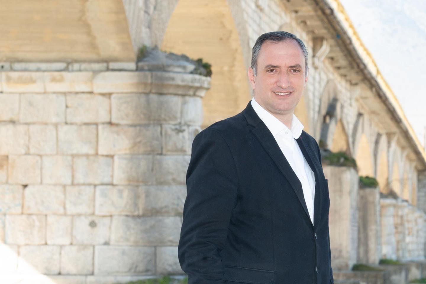 Το πρόγραμμα του Δήμαρχου Τυρνάβου Γιάννη Κόκουρα για τη γιορτή της ...