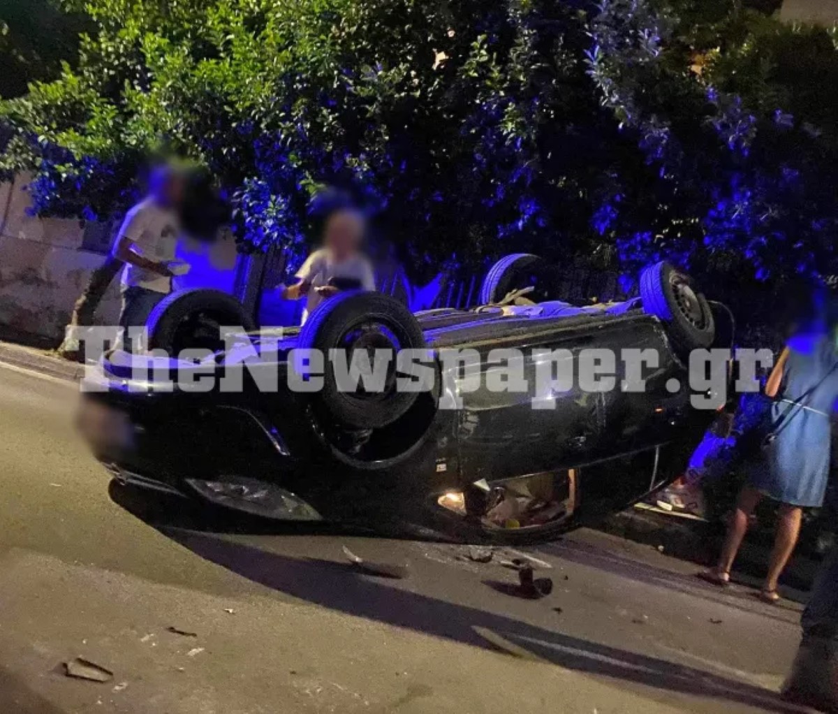 Σοβαρό τροχαίο ατύχημα στο Βόλο: Προσγειώθηκε ανάποδα αυτοκίνητο (φωτό ...