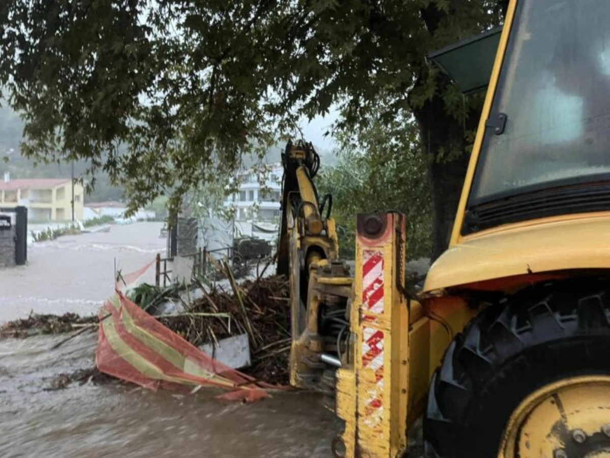 Πατέρας δύο παιδιών ο 51χρονος κτηνοτρόφος που καταπλακώθηκε στην Αγία ...