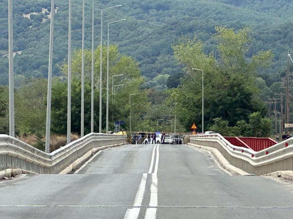 Απίστευτο: Υπέστη καθίζηση η νέα γέφυρα Διάβας (φωτό) – ONLARISSA.GR ...