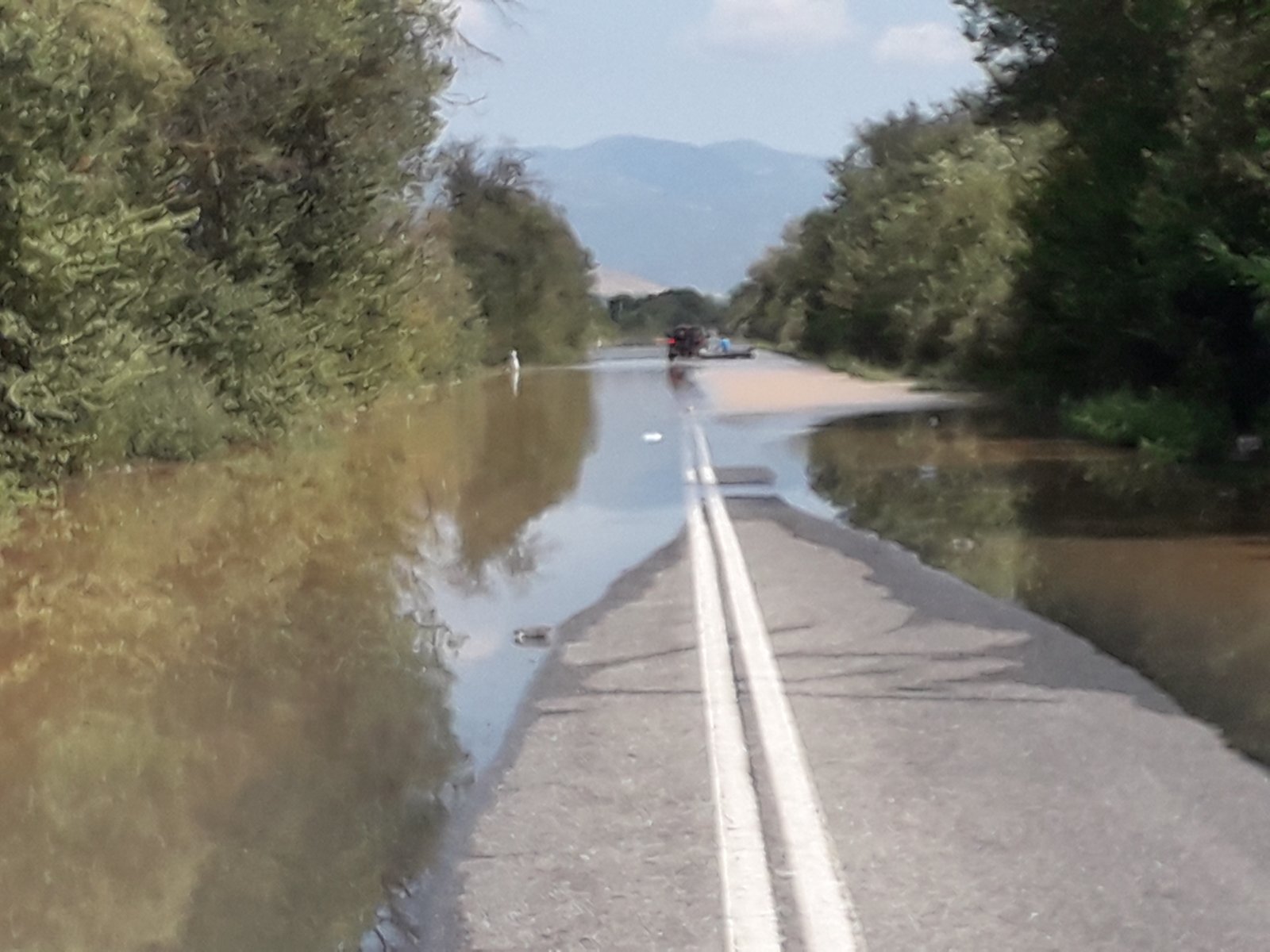 Δείτε φωτογραφίες: Πλημμύρισε και η παλαιά εθνική οδός Λάρισας ...