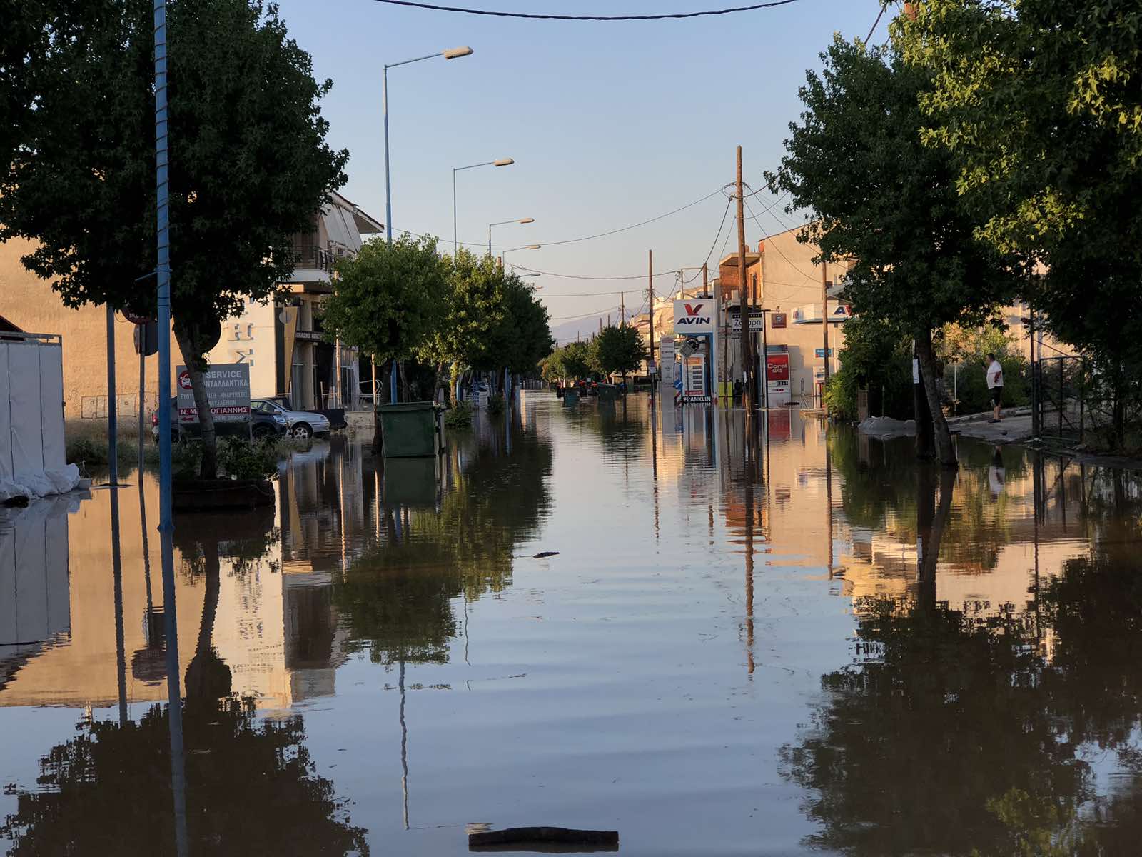 Λάρισα: «Στα κάγκελα» οι κάτοικοι της Νέας Σμύρνης για τον βιολογικό ...