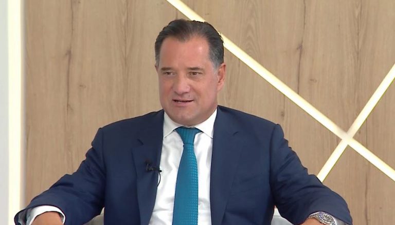 Αδωνις Γεωργιάδης: Πώς θα υπολογίζονται οι τριετίες – Τι συμβαίνει με ...