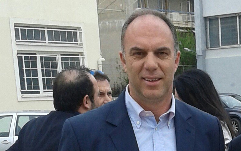 Πρόεδρος ΔΑΚΕ Δημοσίου Τομέα ν. Λάρισας: Το τέλος της ρομαντικής ...