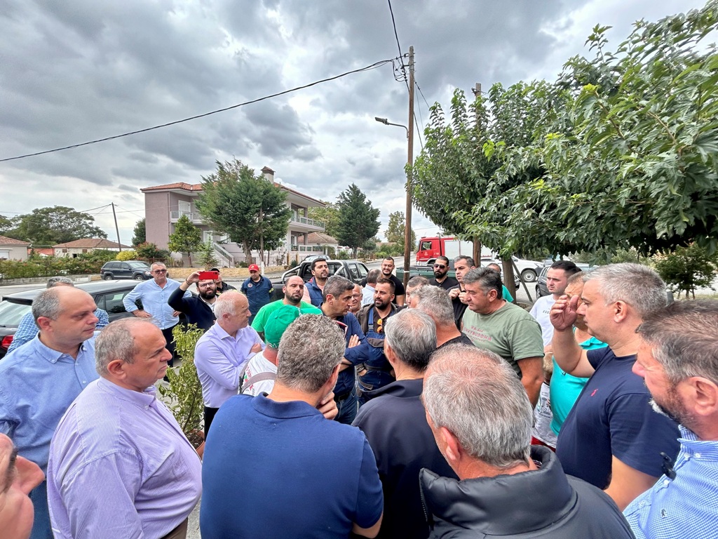 Αυγενάκης σε αγρότες της Θεσσαλίας: Κάντε δηλώσεις στον ΕΛΓΑ - Θέλουμε ...