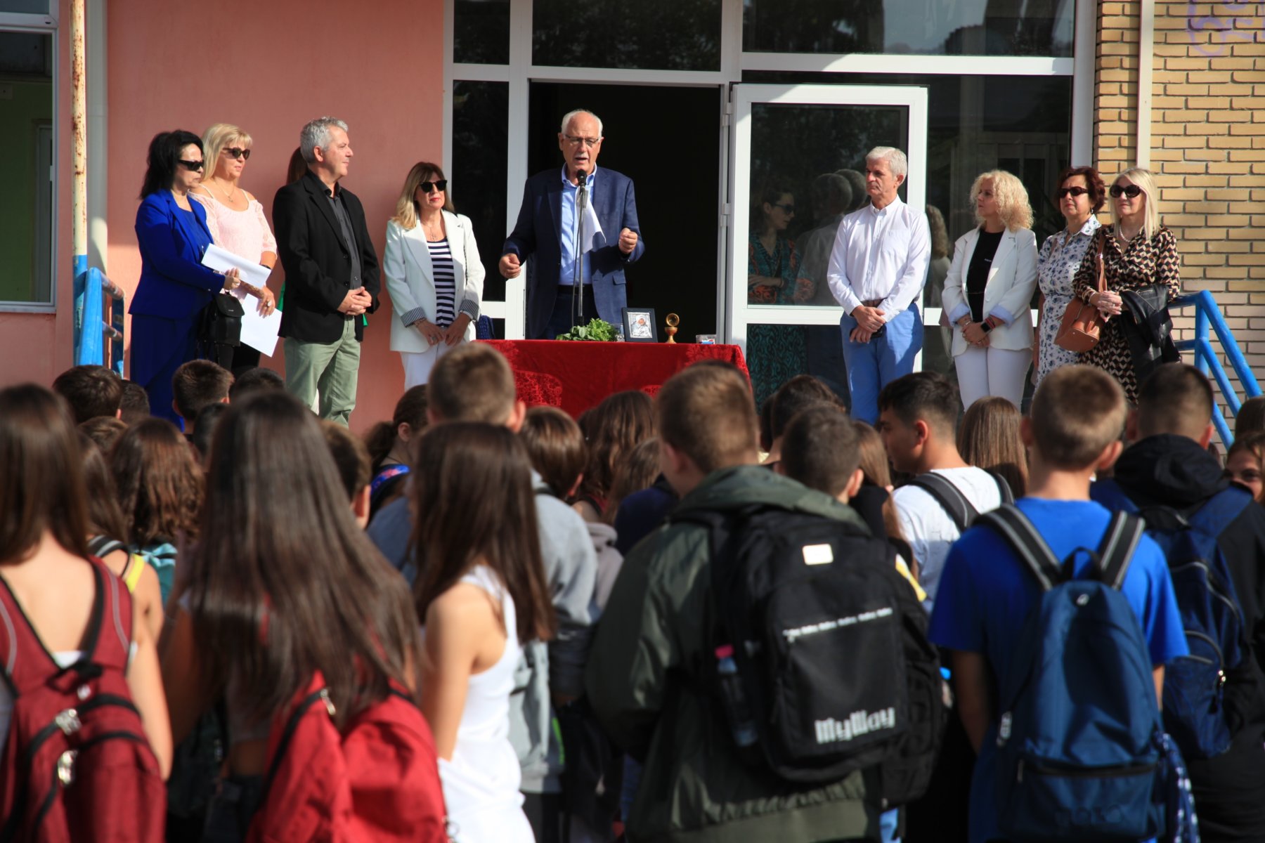 Στον αγιασμό του 6ου Γυμνασίου ο Καλογιάννης: «Επιτέλους καλή σχολική ...