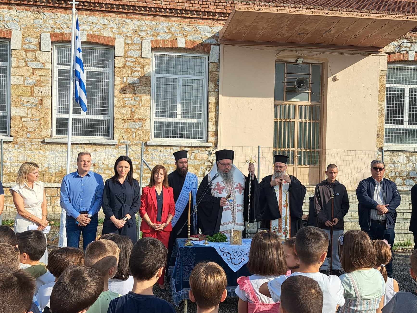 Η Ζιάκα για την έναρξη της σχολικής χρονιάς: Χτύπησε το πρώτο κουδούνι ...