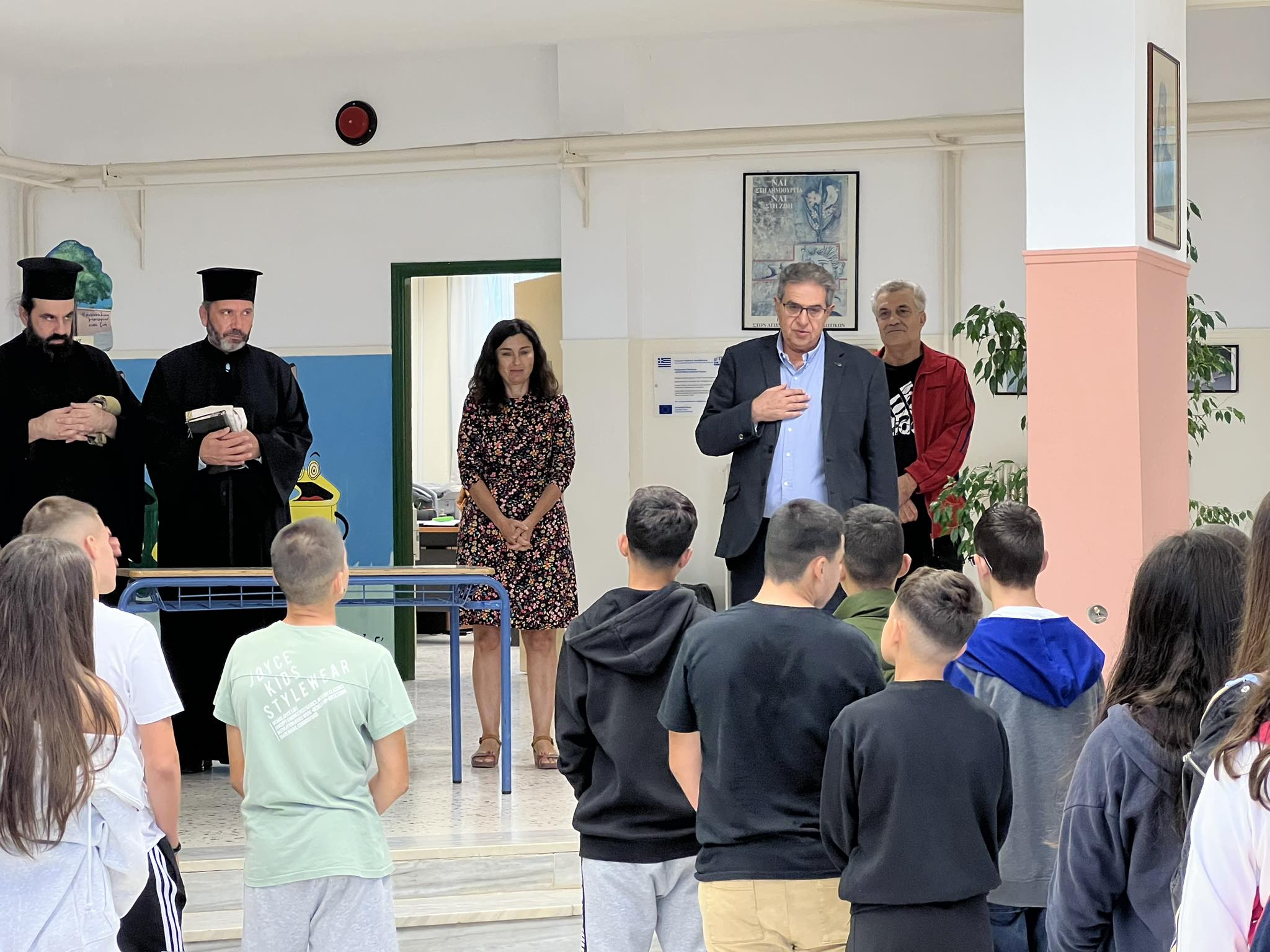 Εσκίογλου στην έναρξη της σχολικής χρονιάς: Δέσμευσή μας να αφήσουμε ...
