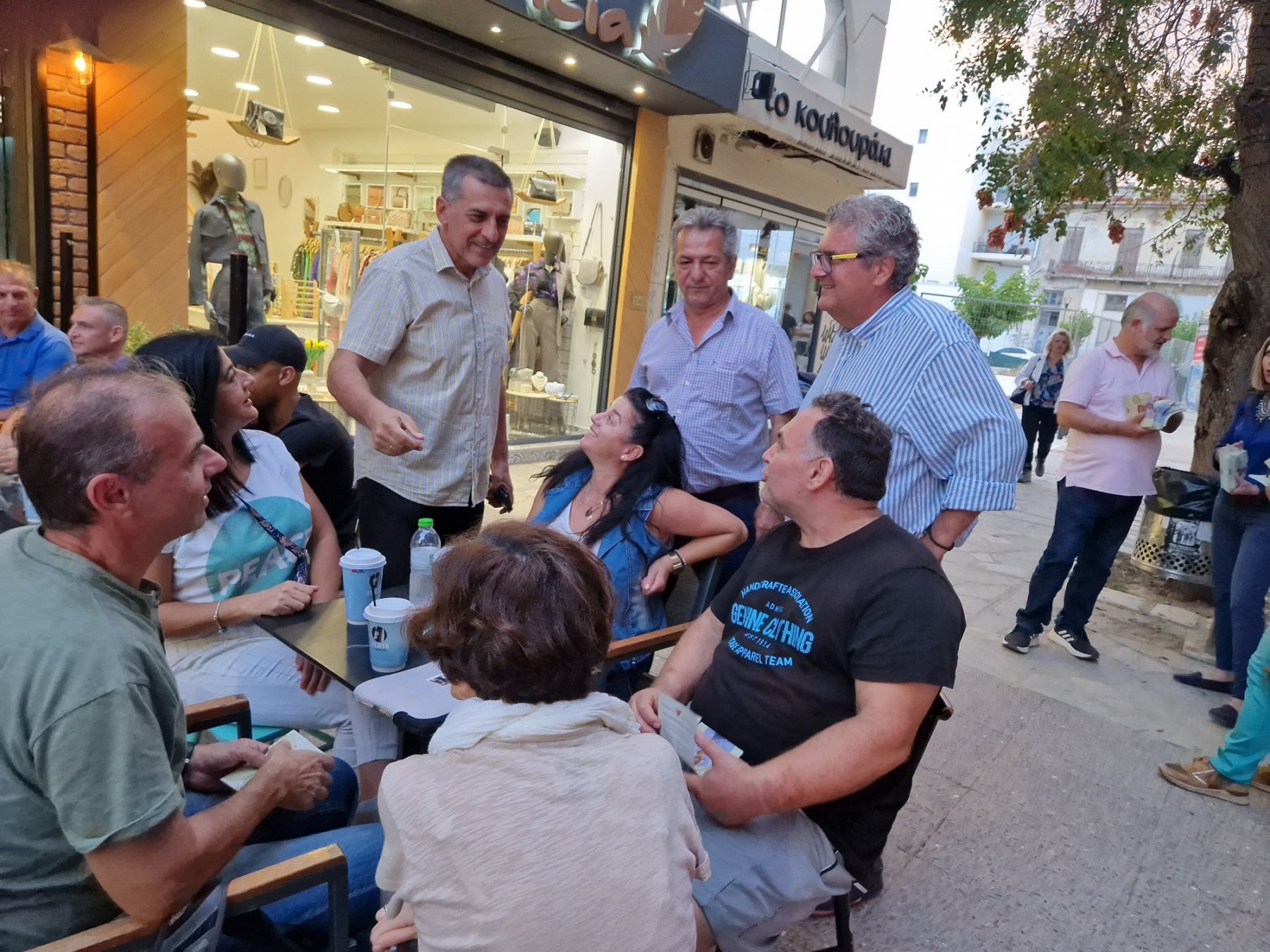 Στην αγορά του Βόλου ο Κουρέτας: Οι Θεσσαλοί πολίτες θα εμπιστευτούν ...