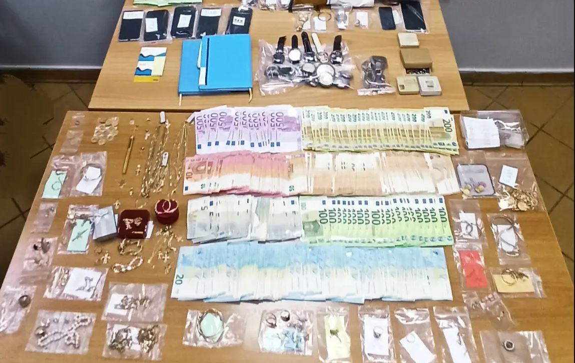 Αυτά είναι τα μέλη της σπείρας με τις δεκάδες απάτες και κλοπές ...
