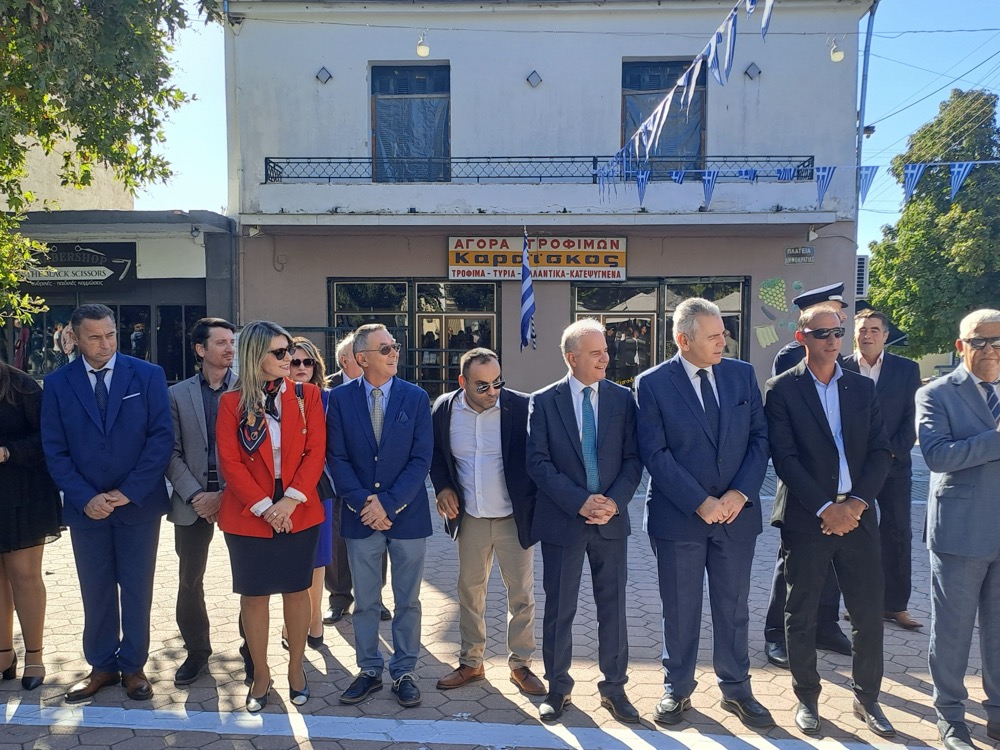 Στους Γόννους ο Δήμαρχος Τεμπών Γιώργος Μανώλης για την Εθνική Επέτειο ...