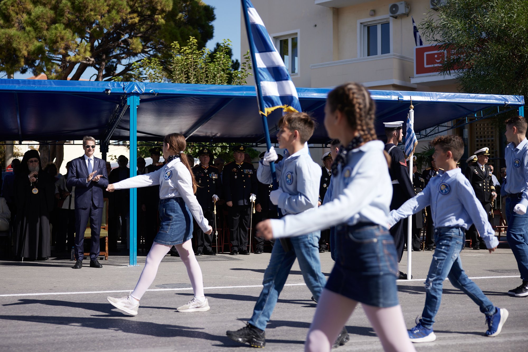 28η Οκτωβρίου: Όλα όσα έγιναν στις παρελάσεις Αθήνας και Θεσσαλονίκης ...