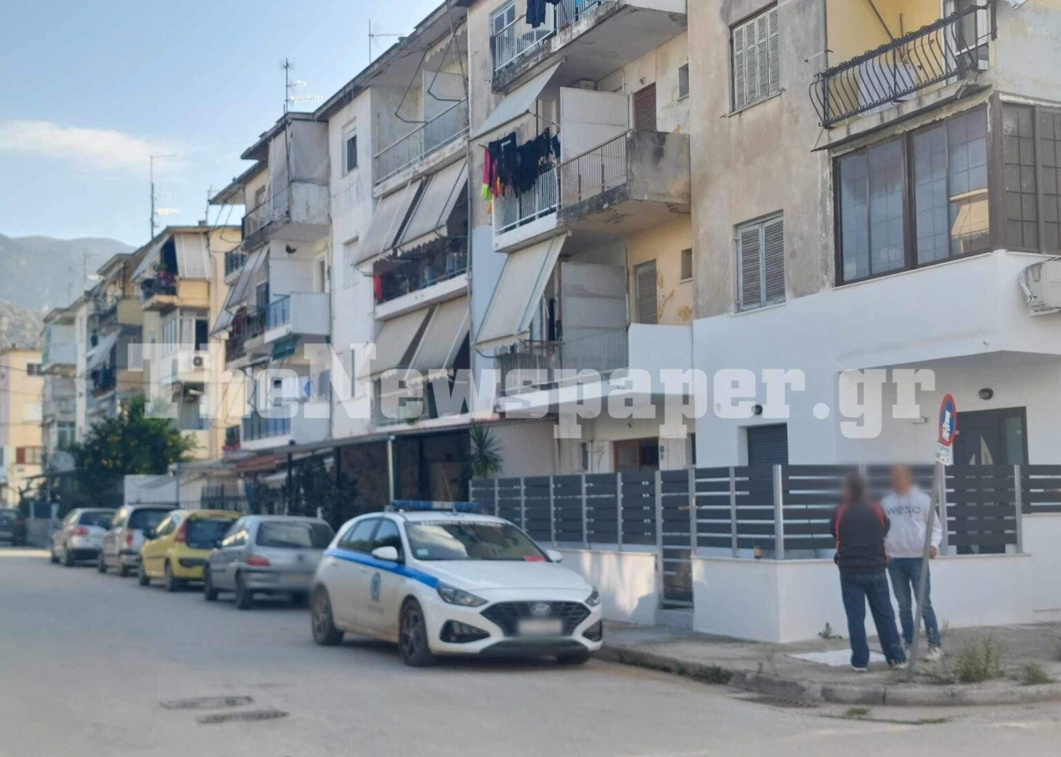 Σοκ με νεκρή γυναίκα στο Βόλο μέσα στο σπίτι της – Με το πτώμα της ...