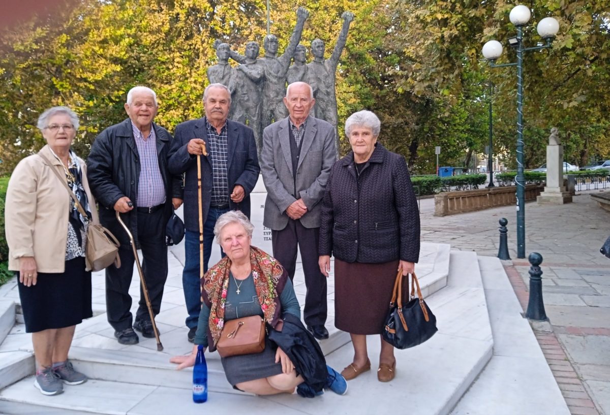 Εκδρομή του ΚΑΠΗ Μακρυχωρίου σε Τρίκαλα - Καλαμπάκα - Μετέωρα ...