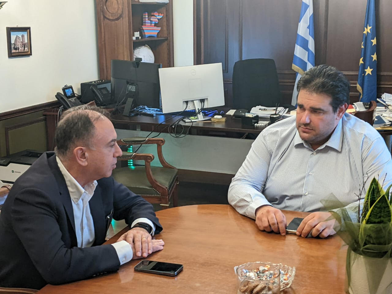 Συνάντηση Κέλλα – Λιβάνιου για Ωδείο, Λαογραφικό Μουσείο και Πινακοθήκη ...