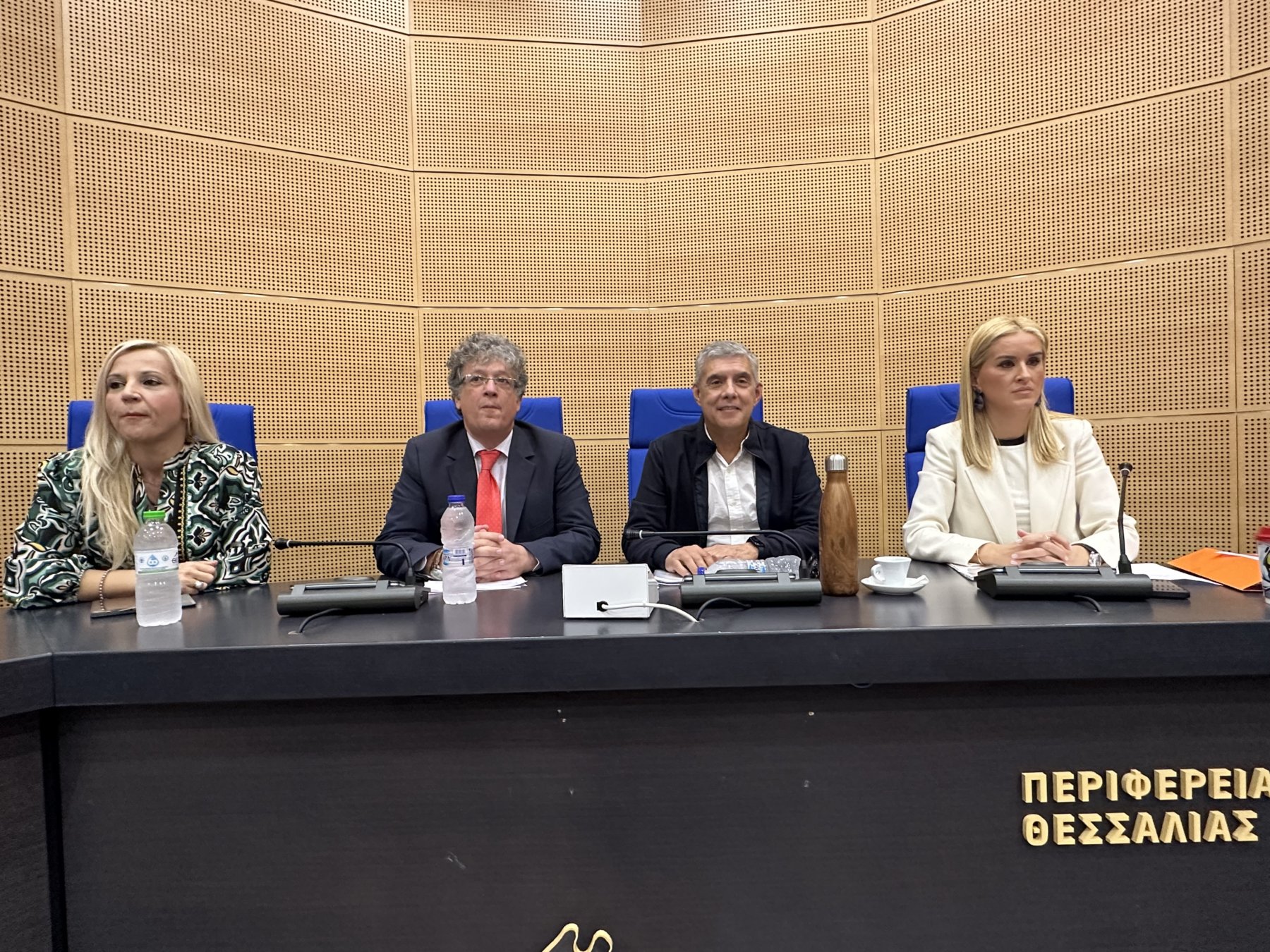Συνεδρίαση του Περιφερειακού Συμβουλίου για τον προϋπολογισμό του 2024 ...