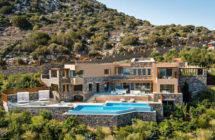 Στην Κρήτη το πιο ακριβό παραθαλάσσιο Airbnb της Ευρώπης – Το ...