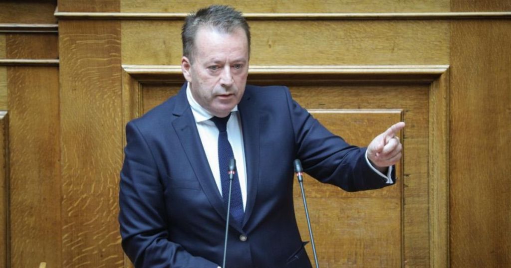 Αποκάλυψη Κόκκαλη: Υπόσχονται νομοθετική ρύθμιση αλλά έκοψαν το ρεύμα ...