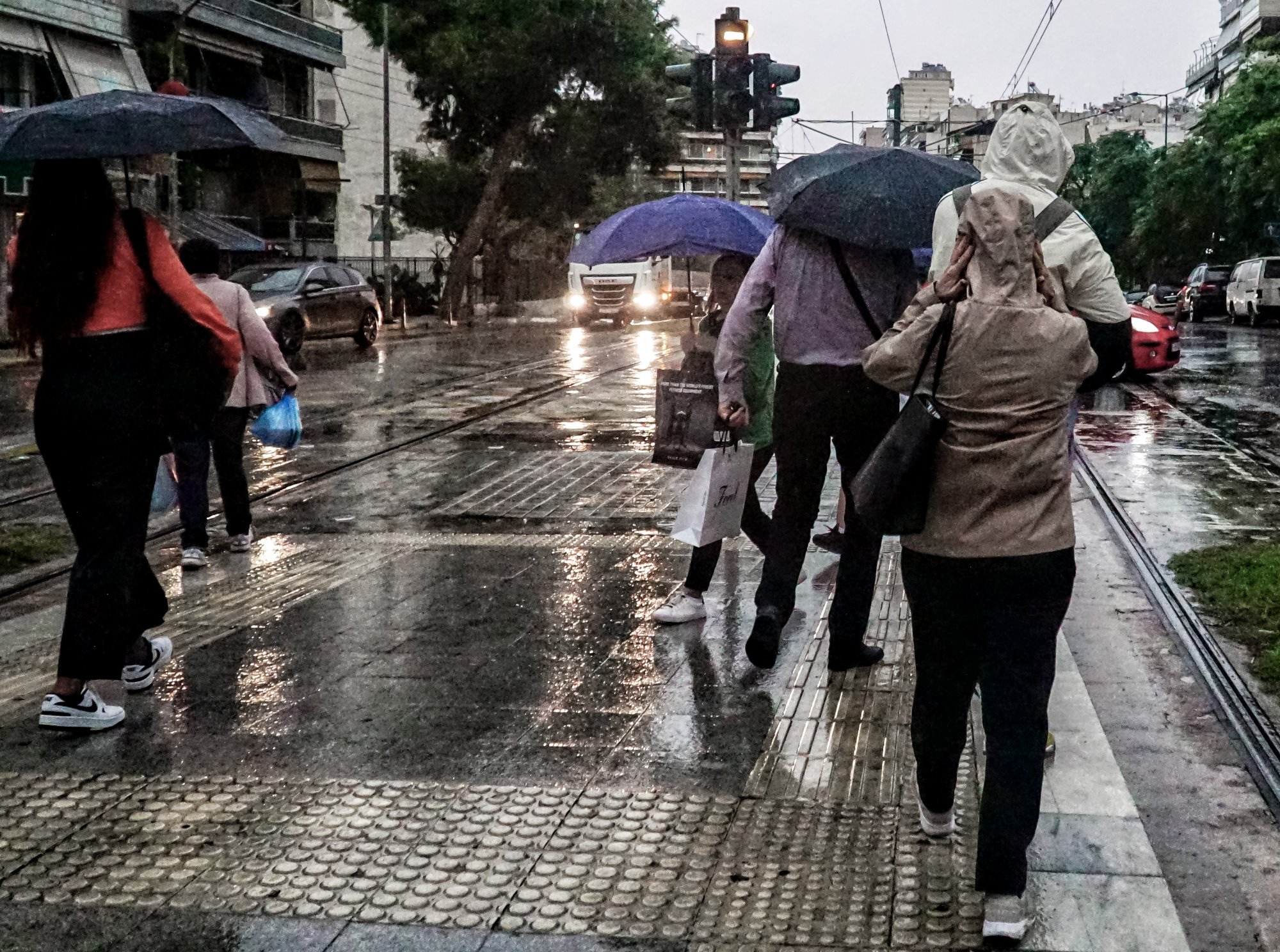 Καιρός: Κρούει τον κώδωνα του κινδύνου ο μετεωρολόγος Γ. Καλλιάνος για ...