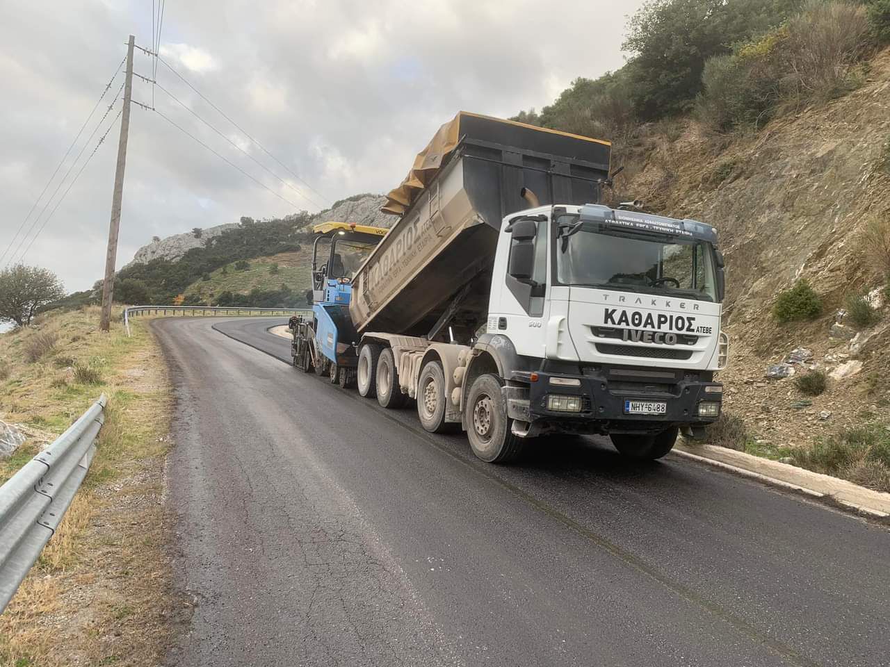 Νέα ασφαλτόστρωση στο δρόμο προς τη Σπηλιά από την Περιφέρεια Θεσσαλίας ...