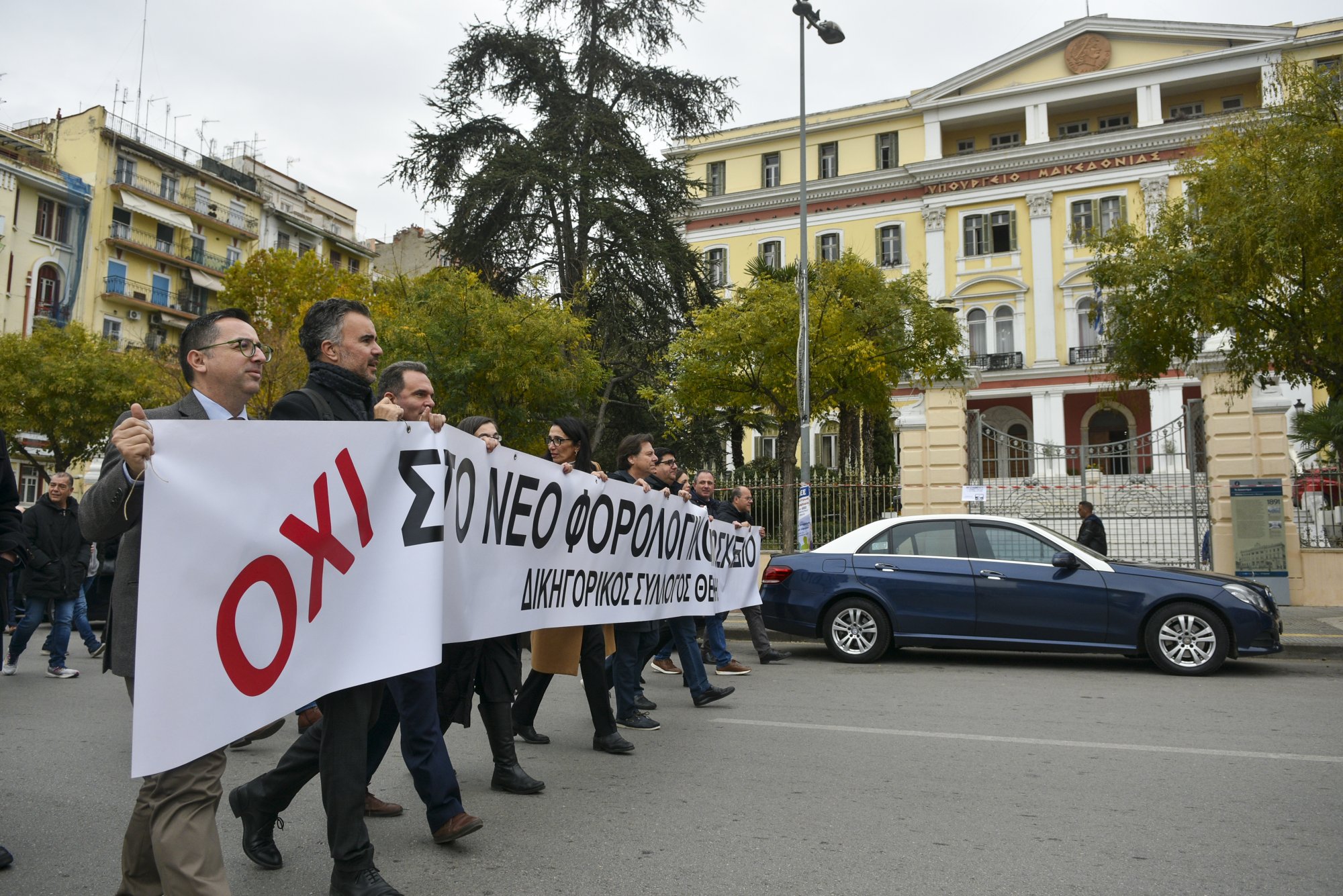 Θεσσαλονίκη: Κλιμακώνουν οι δικηγόροι με αποχή έως τις 5 Ιανουαρίου ...