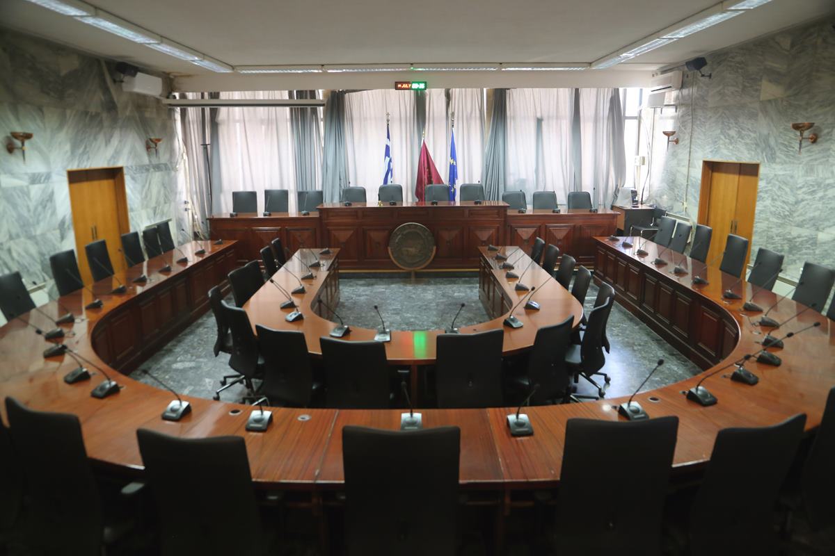 Αύριο η πρώτη συνεδρίαση του Δημοτικού Συμβουλίου Λαρισαίων για την ...