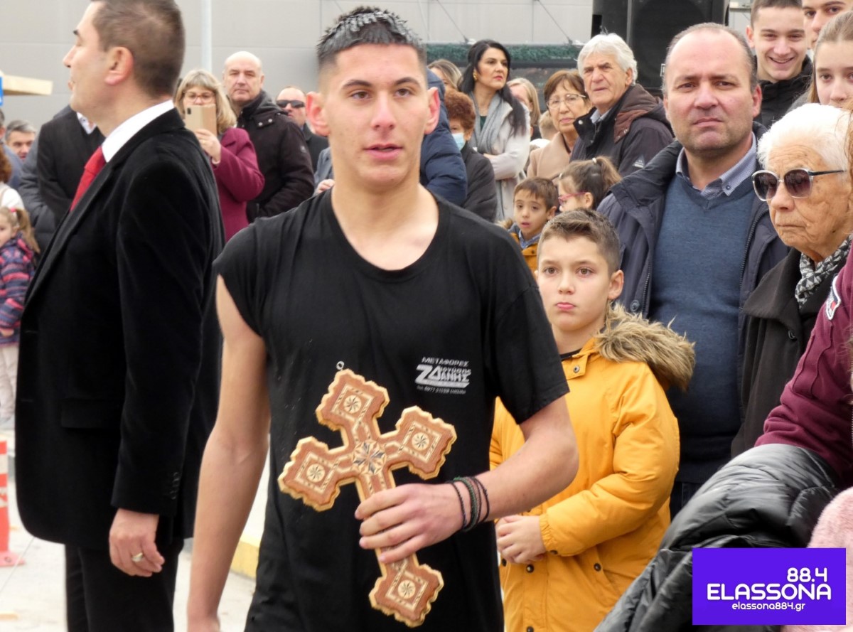 Με λαμπρότητα και κατάνυξη ο εορτασμός των Θεοφανείων στην Ελασσόνα ...
