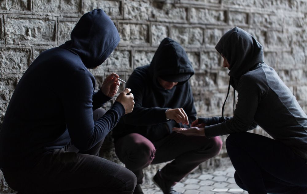 Γιατί αυξάνονται τα περιστατικά βίας και παραβατικότητας στους νέους ...