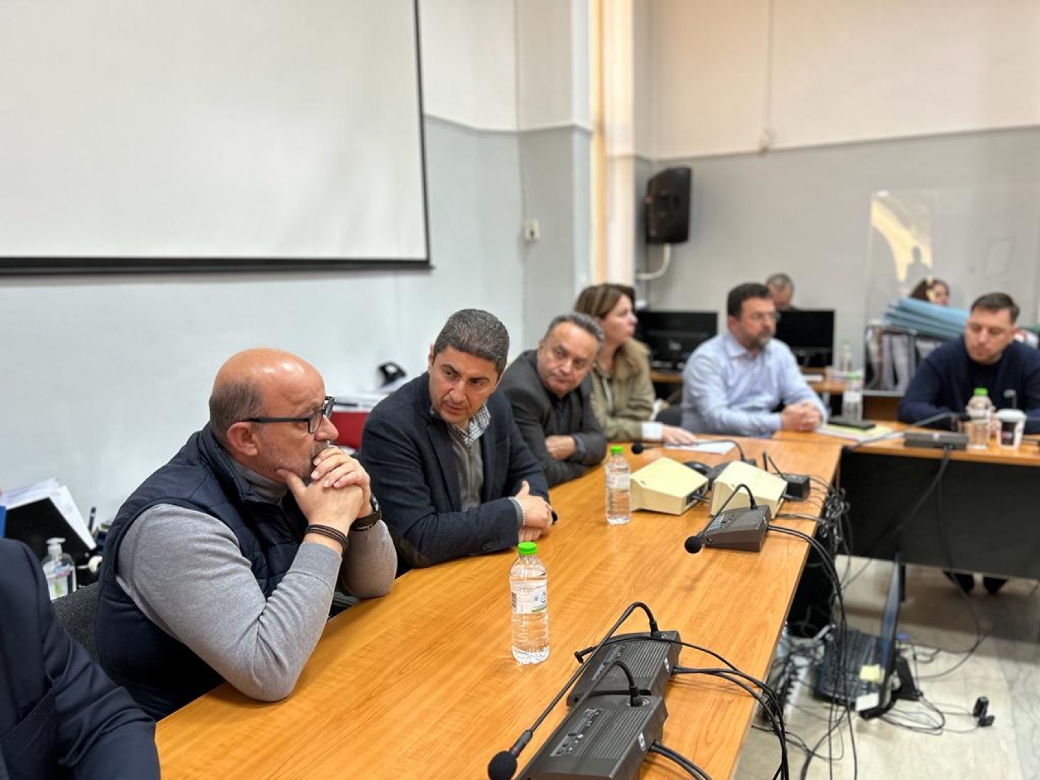 Αυγενάκης: Στόχος μας να ξανανιώσουν ασφαλείς οι αγρότες της Θεσσαλίας ...