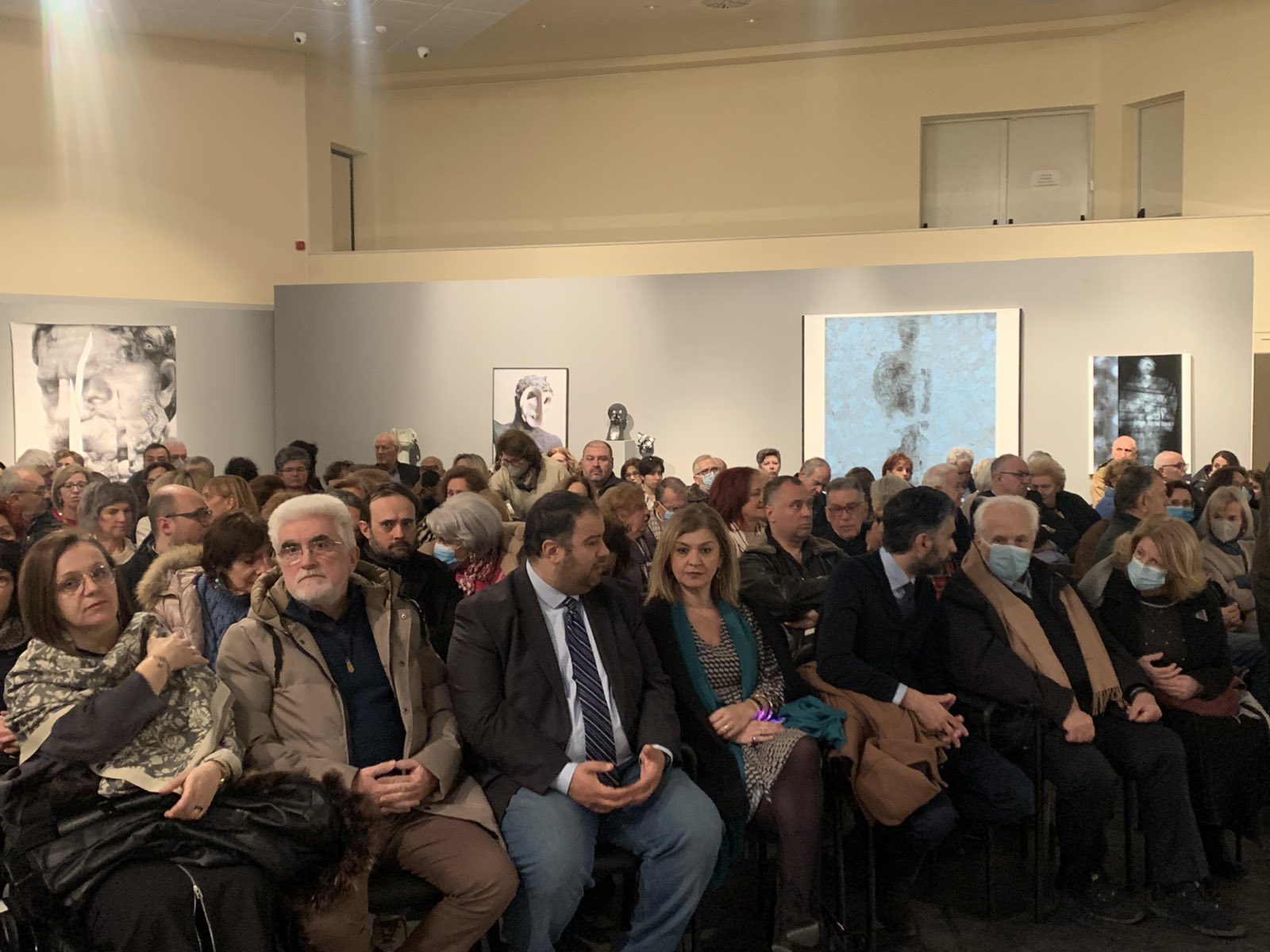 Κοπή πίτας του Συλλόγου Φίλων Διαχρονικού Μουσείου Λάρισας με παράσταση ...
