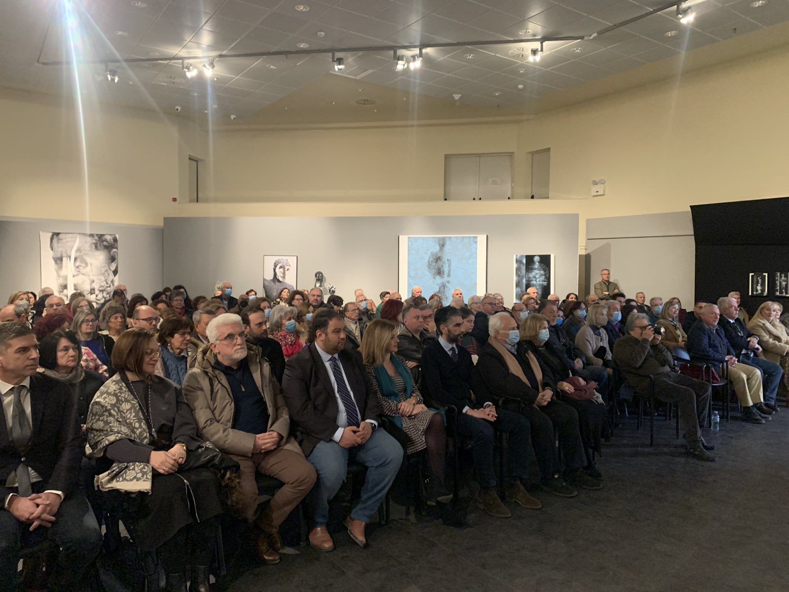 Κοπή πίτας του Συλλόγου Φίλων Διαχρονικού Μουσείου Λάρισας με παράσταση ...