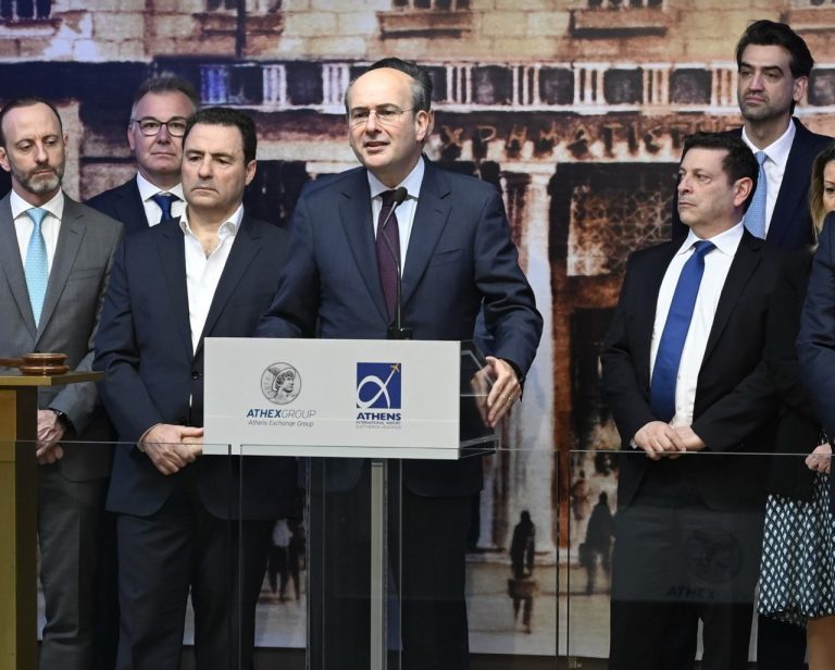 Χατζηδάκης για Ελ. Βενιζέλος: Επιτυχία για το Αεροδρόμιο, το ...