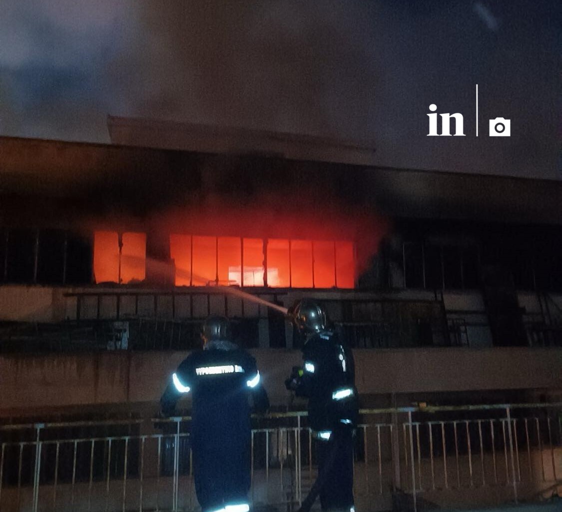 Μοσχάτο: Φωτιά σε χώρο εγκαταλελειμμένου κτιρίου – ONLARISSA.GR Νέα ...