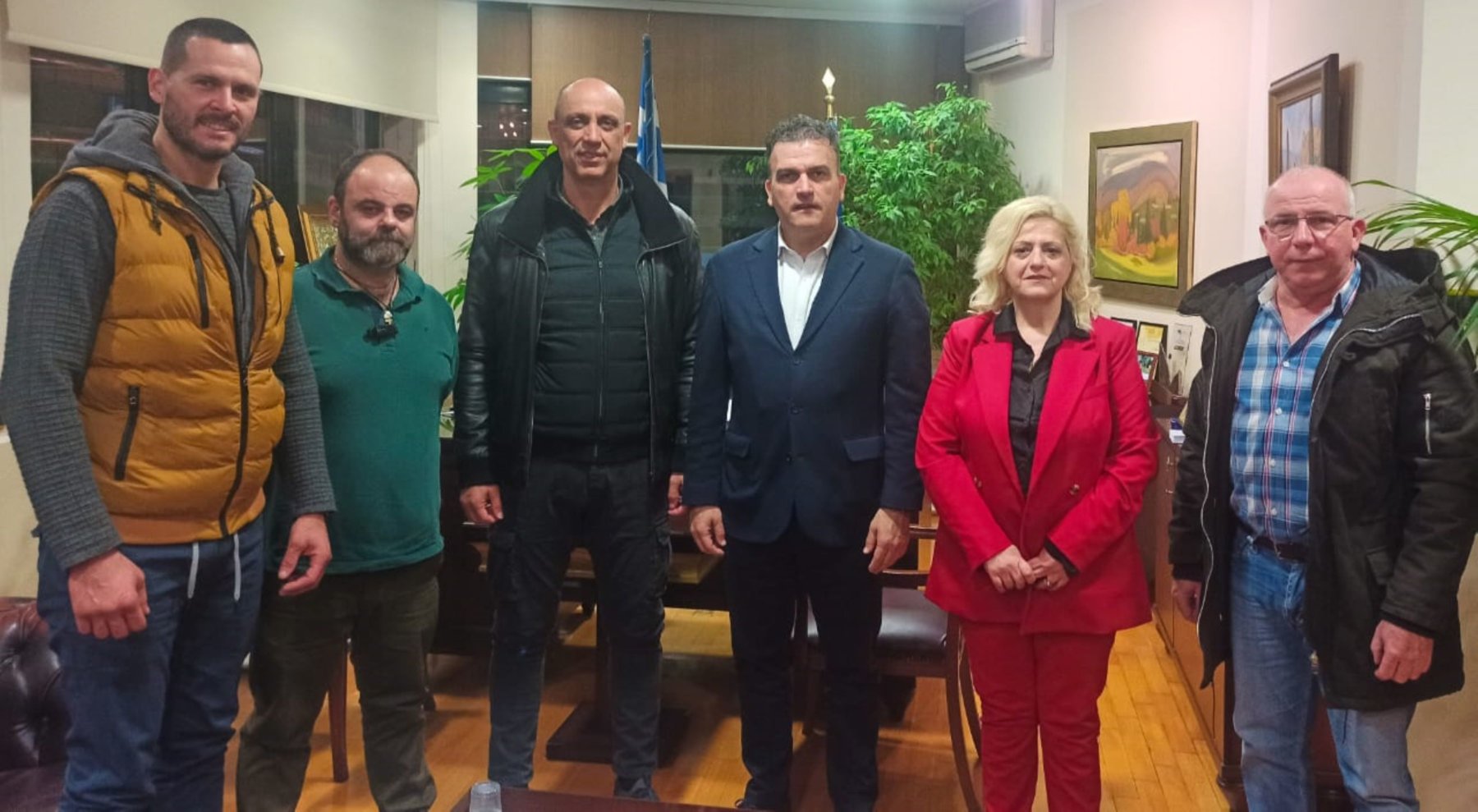 Συνάντηση δημάρχου Λαρισαίων με τη διοίκηση του Σωματείου Εργαζομένων ...
