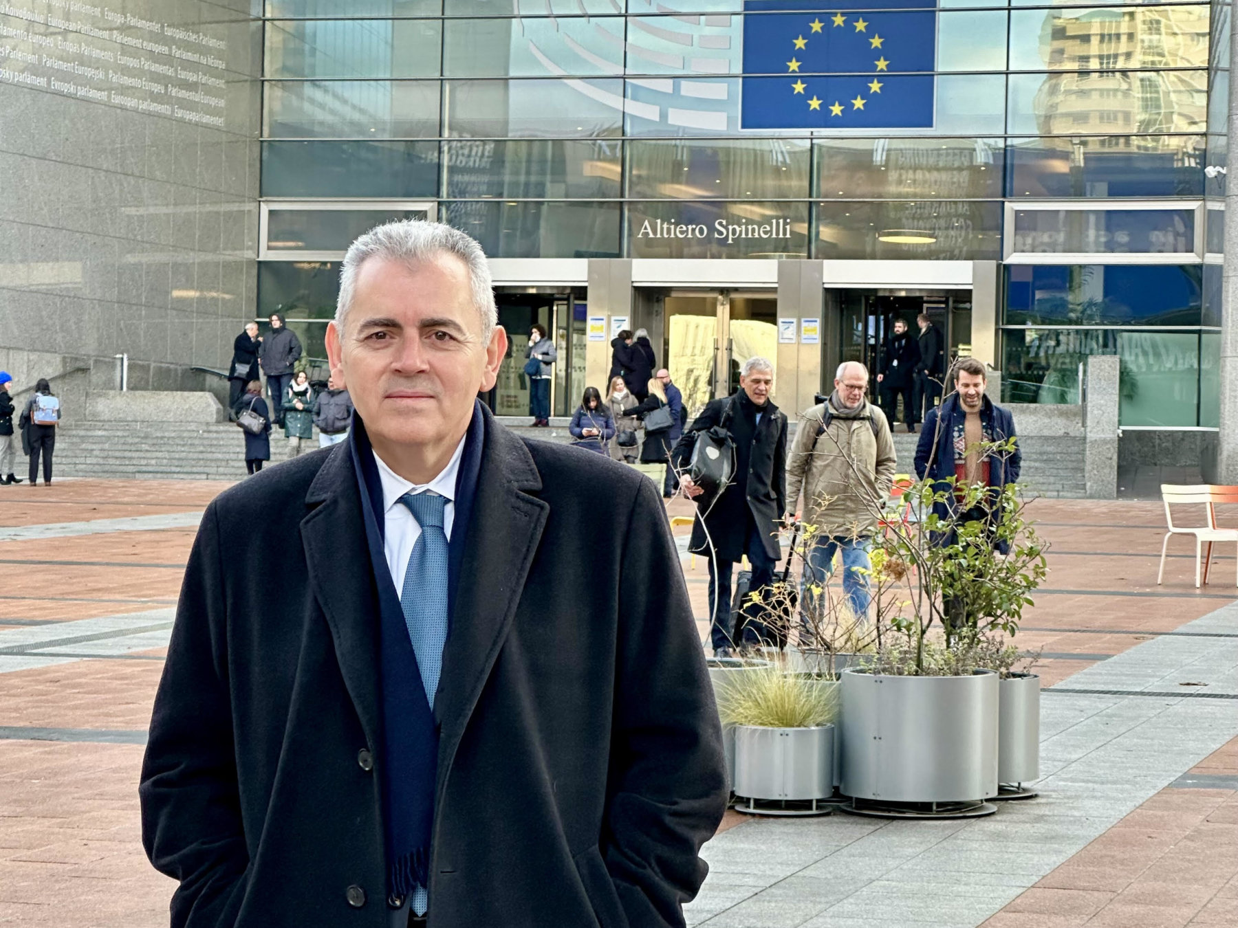 Χαρακόπουλος: Μήνυμα στις Βρυξέλλες τα τρακτέρ στο Σύνταγμα - Δεν ...