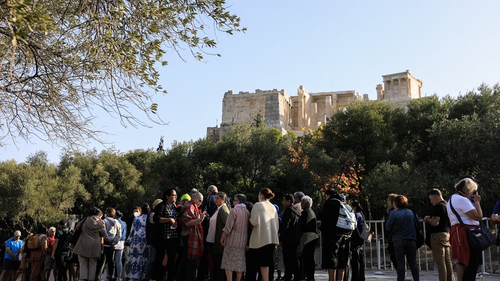 Στα ύψη η επισκεψιμότητα της Αθήνας το 2023 – Ρεκόρ διεθνών αφίξεων στο ...