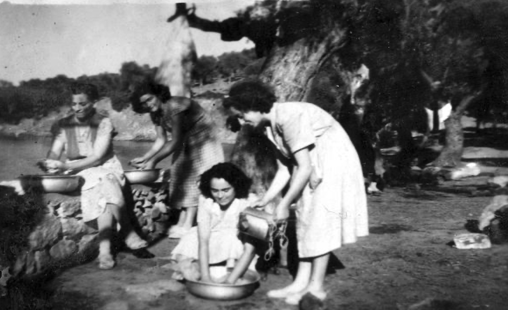 Εκδήλωση τιμής και μνήμης στο παλαιό Τρίκερι για τις γυναίκες γυναίκες ...