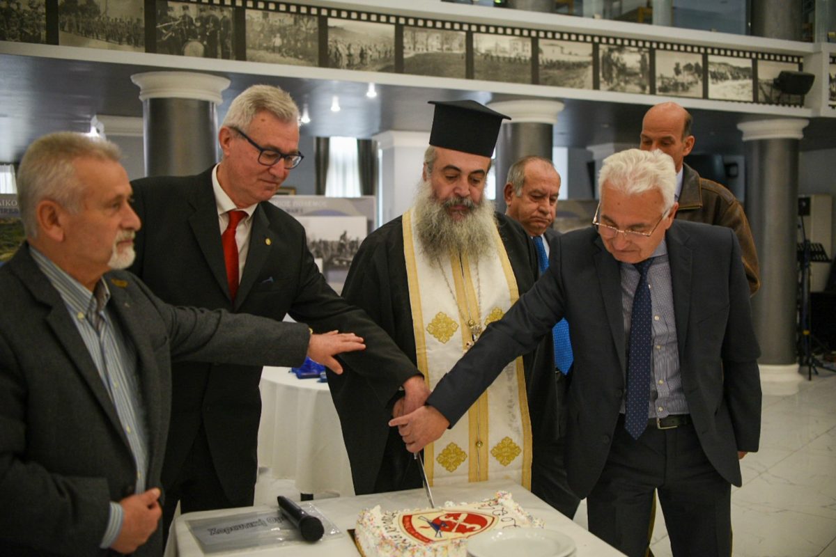 "Βασίλεψε" ο Σύνδεσμος Αποστράτων Αξιωματικών ΤΧ Σώματος στη Λάρισα ...