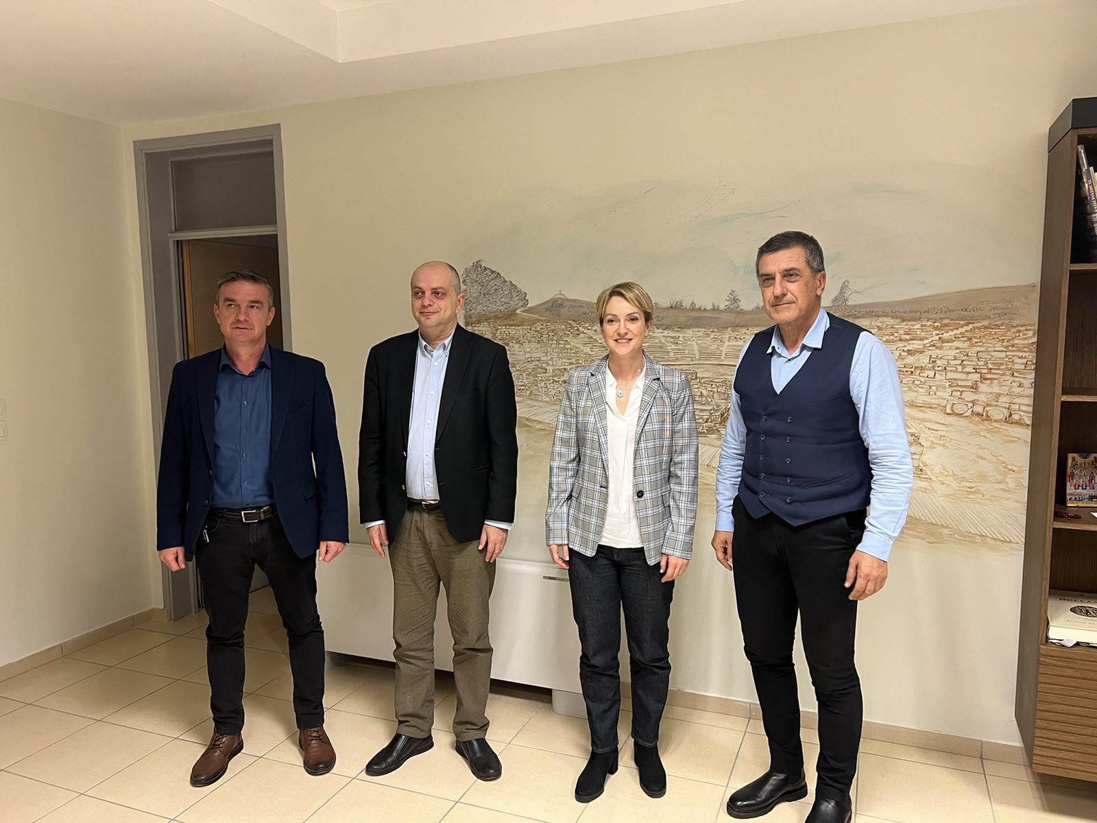 Επίσκεψη της Υφυπουργού Περιβάλλοντος και Ενέργειας Αλ. Σδούκου στον ...