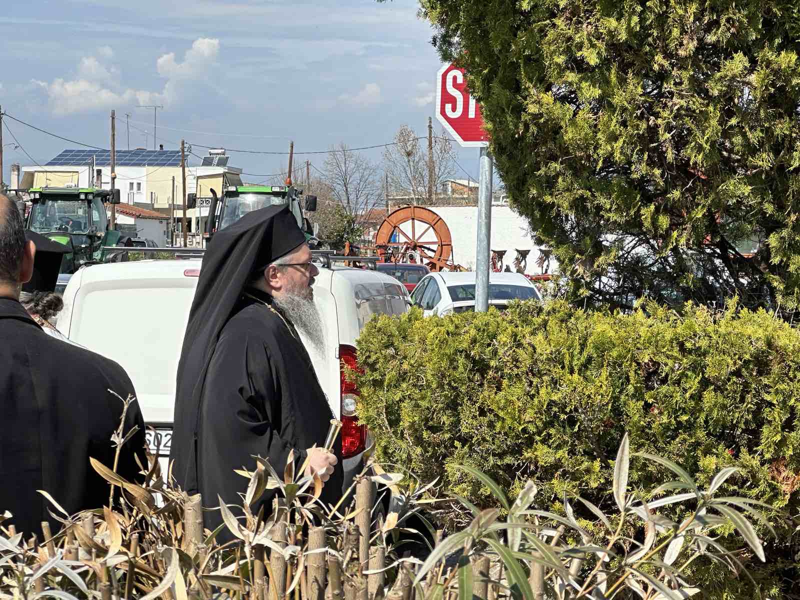 Λάρισα: Βαθιά θλίψη και θρήνος στην κηδεία του Γιώργου Λαδόπουλου ...