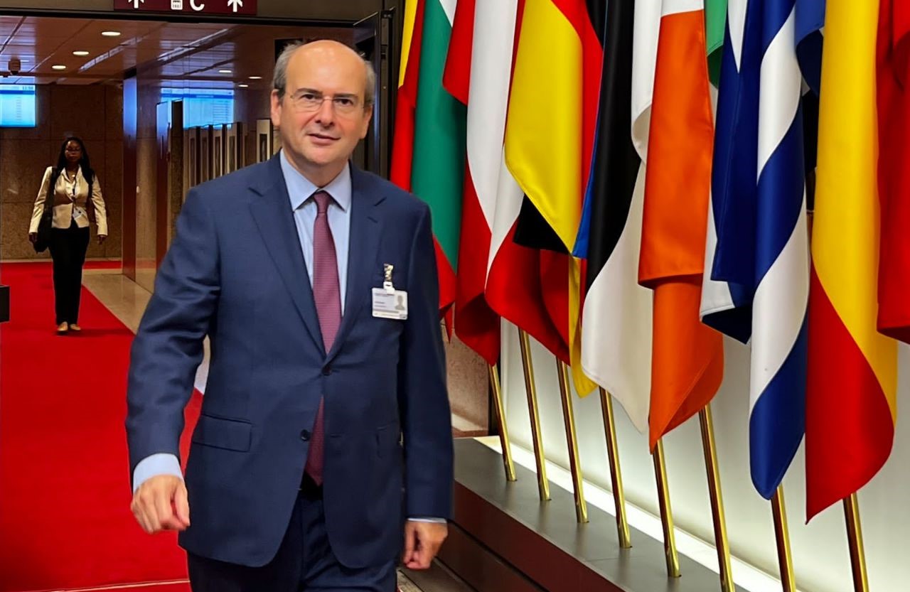 Χατζηδάκης: Στην Ουάσιγκτον για την Εαρινή Σύνοδο του ΔΝΤ και της ...