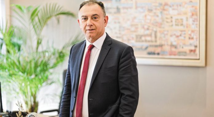 Κέλλας: Η πορεία του Κωνσταντίνου Οικονόμου του «εξ Οικονόμων», φωτεινό ...