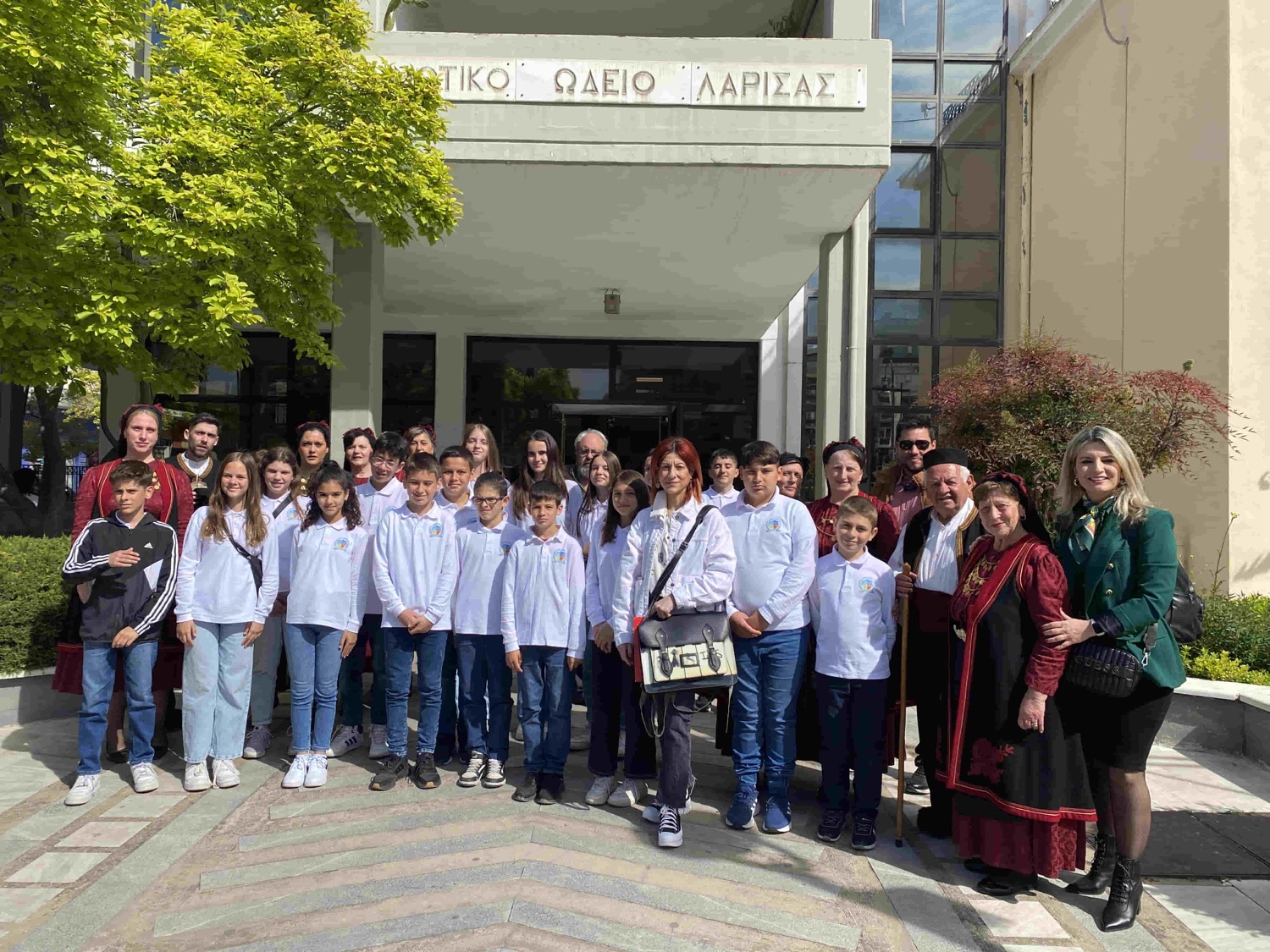 Η Στ' Τάξη του Δημοτικού Σχολείου Γόννων στο 6ο Μουσικό Μαθητικό ...