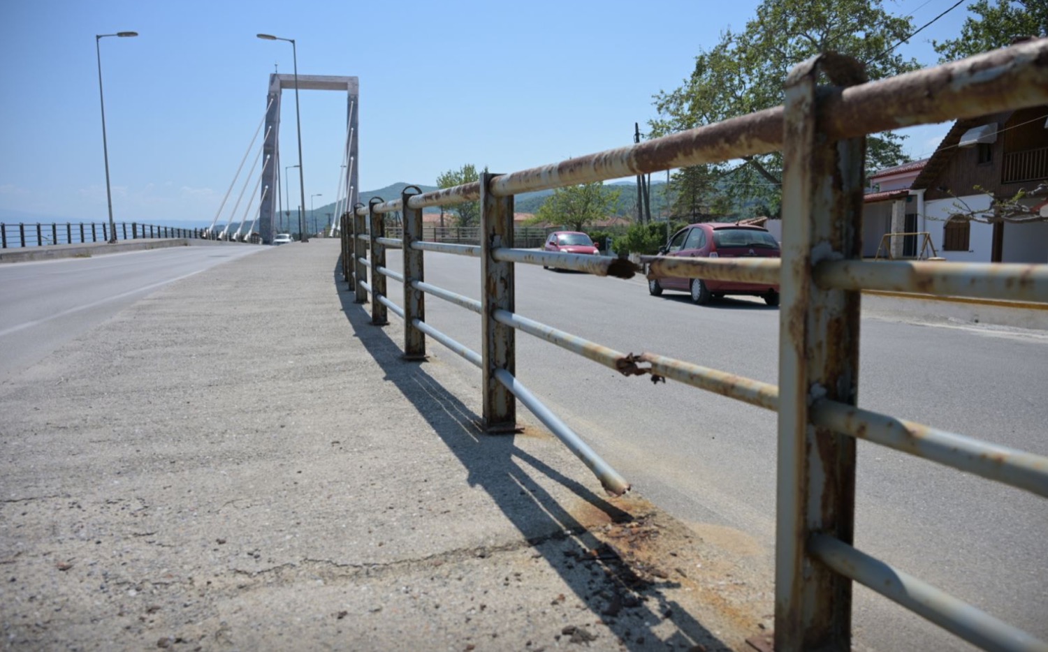 Λάρισα: Σκουριασμένο το «σήμα κατατεθέν» του Αγιοκάμπου – Καταρρέουν ...