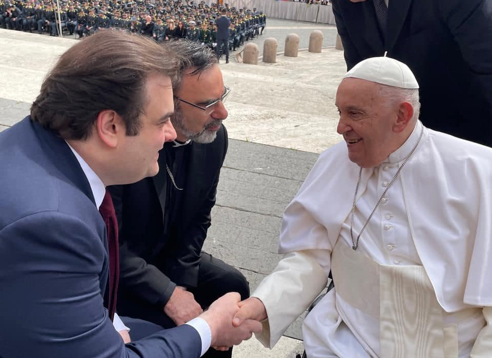 Κ. Πιερρακάκης στον πάπα Φραγκίσκο: Απαράδεκτη η απόφαση μετατροπής της ...