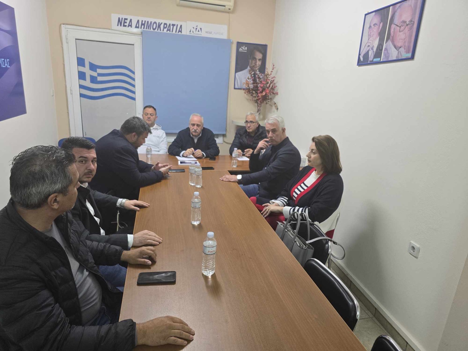 Επίσκεψη του υποψηφίου προέδρου του Επιμελητηρίου Λάρισας Δημήτρη ...